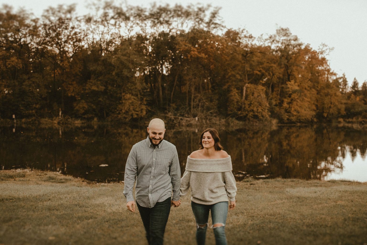 A Romantic Autumn Engagement Session | Something Blue Weddings